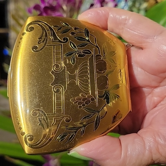 Makeup | Vintage Gold Compact | Poshmark